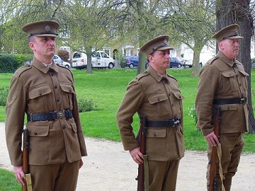BRITISH RIFLE REGIMENT DRILL – The Rifles Living History Society